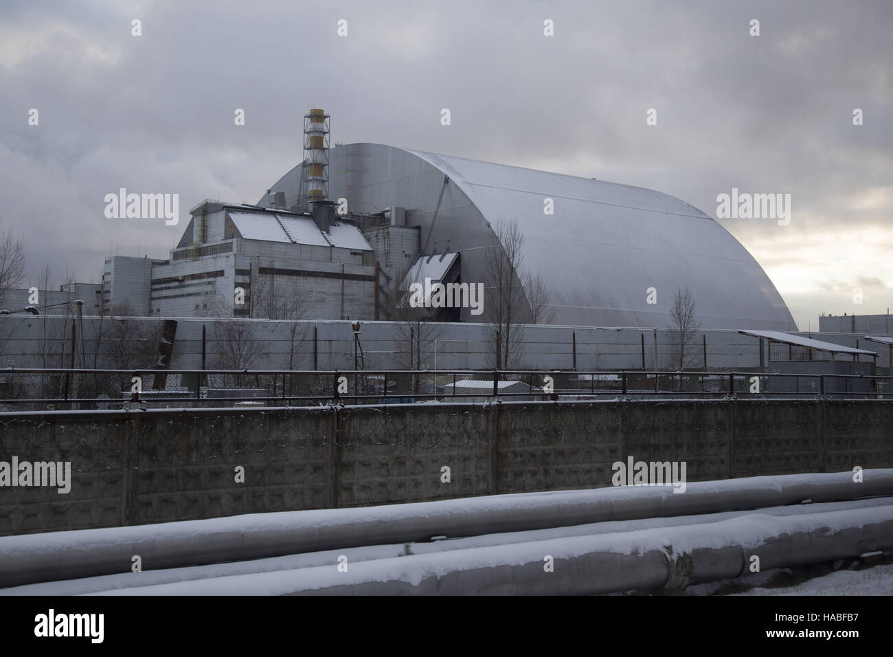 Chernobyl, Ukraine. 29th Nov, 2016. General view of the new protective ...