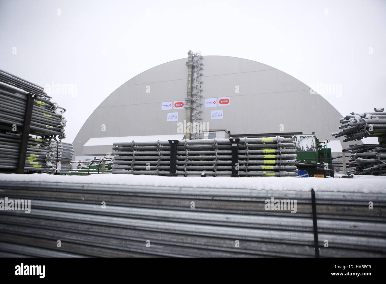 Chernobyl explosion 1986 after hi-res stock photography and images - Alamy