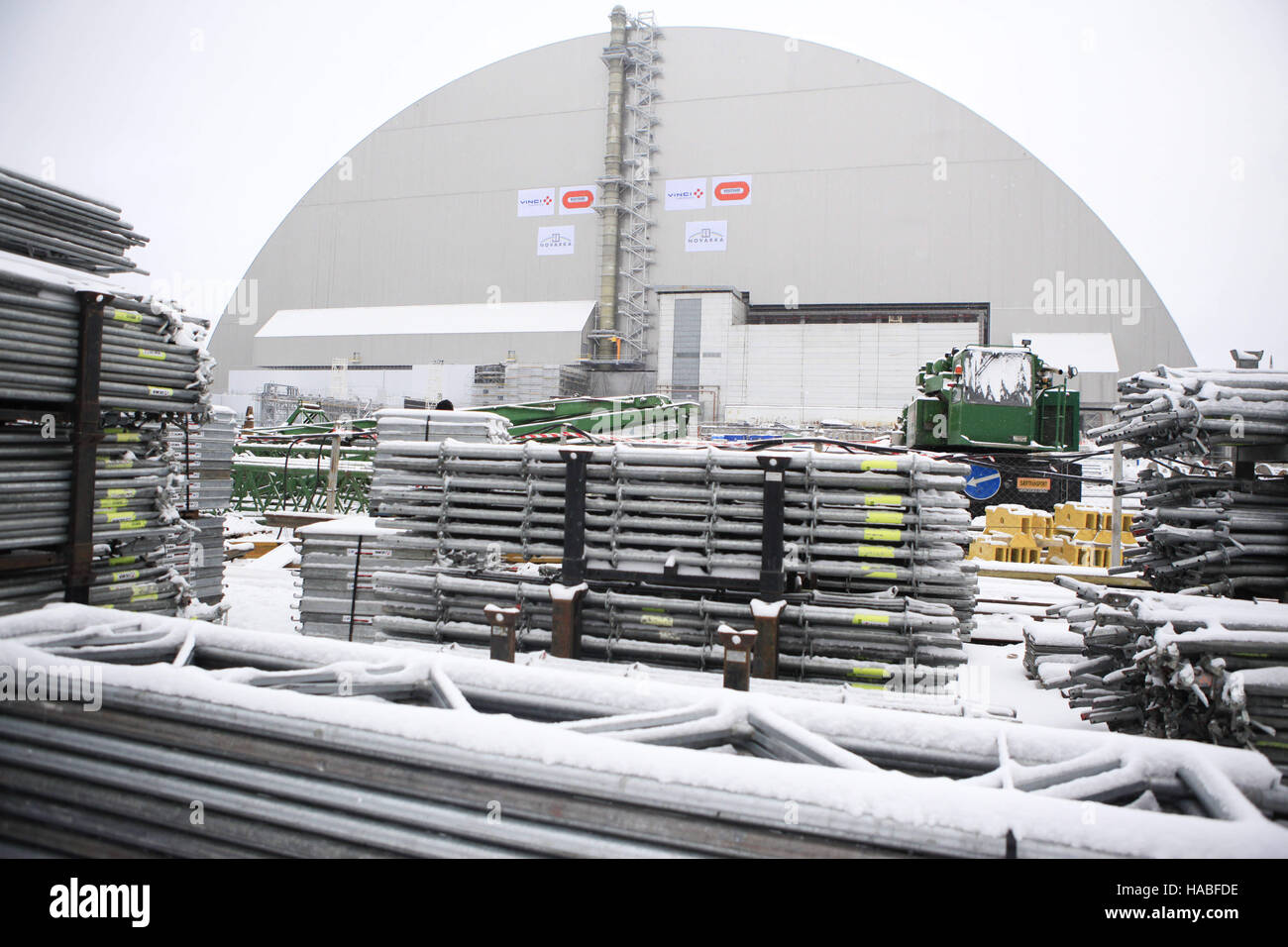 Unit 4 chernobyl hi-res stock photography and images - Alamy