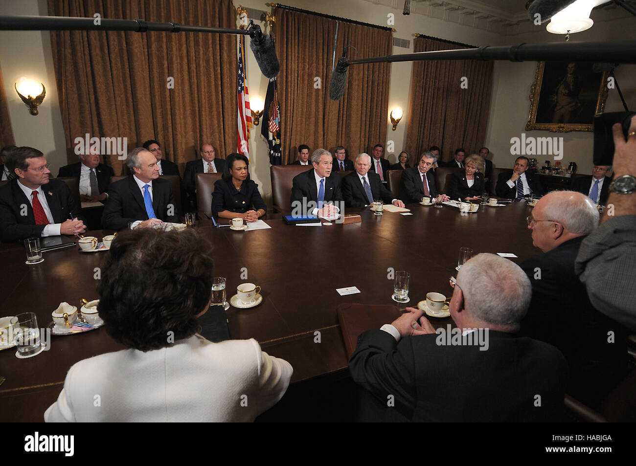 Condoleezza rice george bush meeting hi-res stock photography and ...