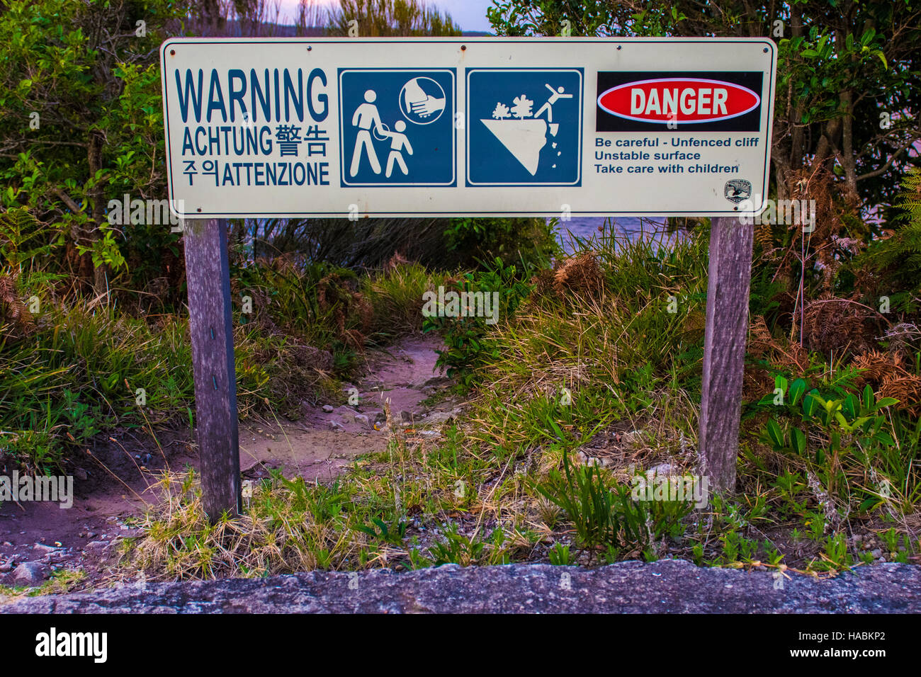 Warning Safety Sign - Middle Head, New South Wales, Australia Stock ...