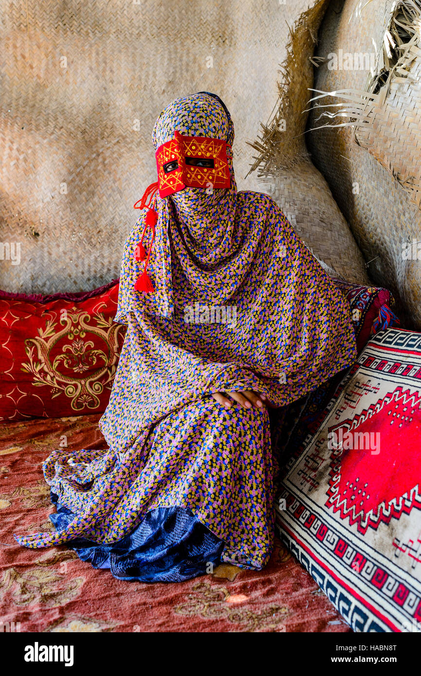 Bandari woman, Iran Stock Photo - Alamy