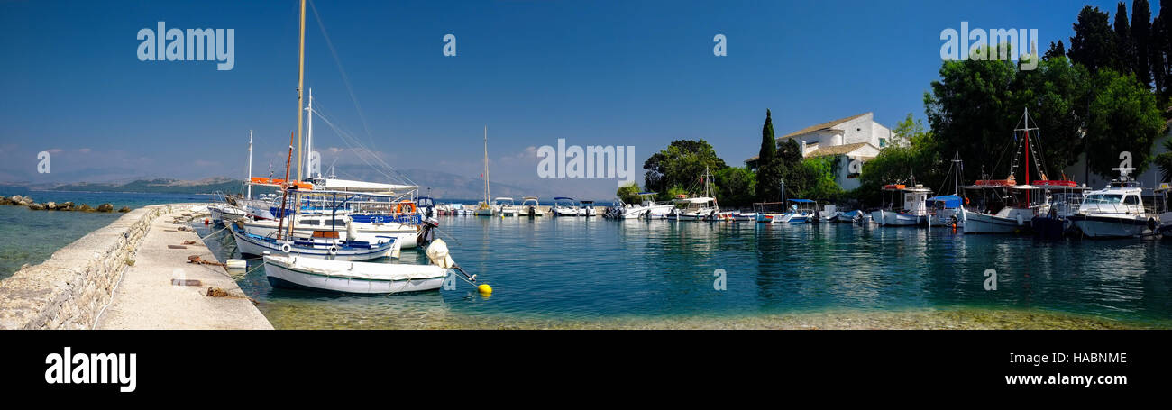 Koloura harbour Corfu Stock Photo - Alamy