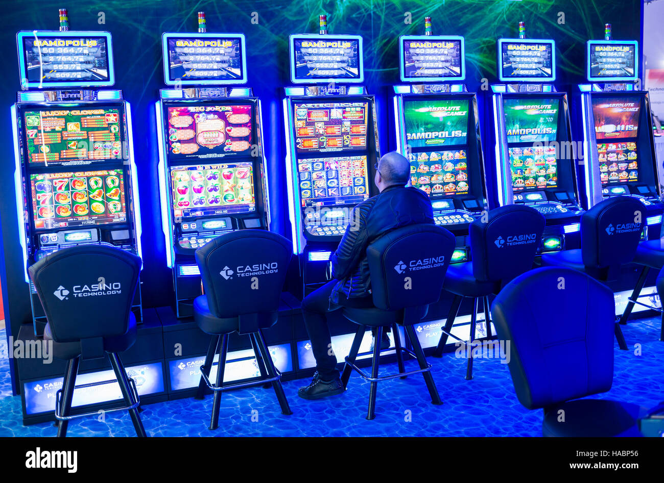 People playing gambling machines in hi-res stock photography and images ...