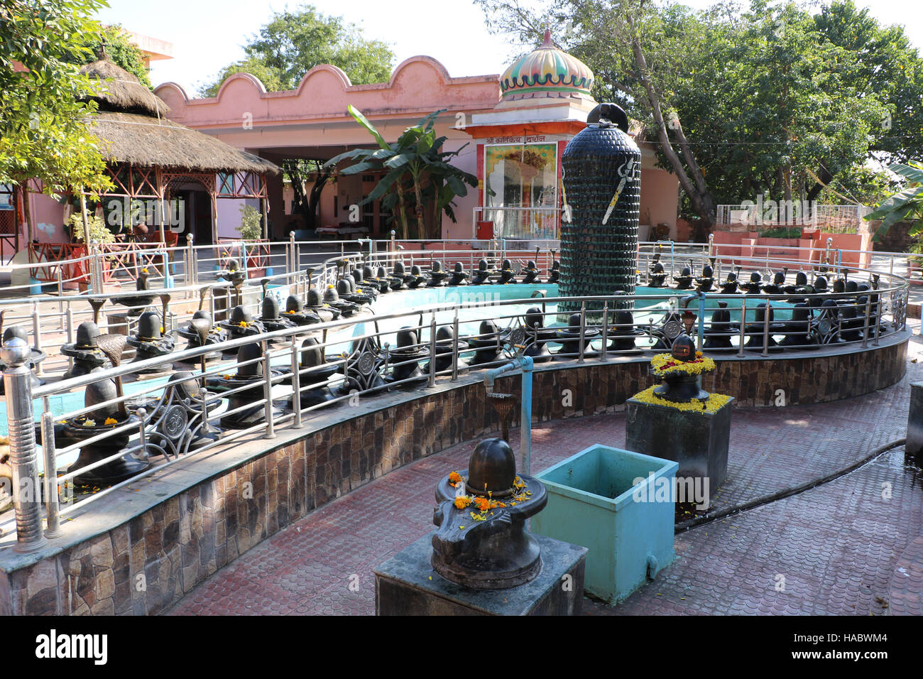 Hindu pilgrim the Shivpuri Dham Stock Photo - Alamy