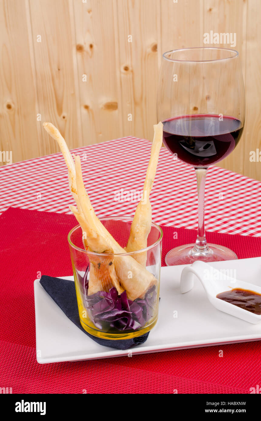 Prawns in batter cones, a creative Spanish tapa Stock Photo - Alamy
