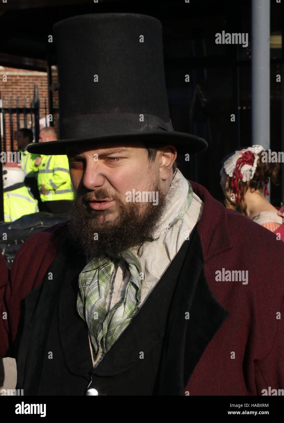 Victorian performer street hi-res stock photography and images - Alamy