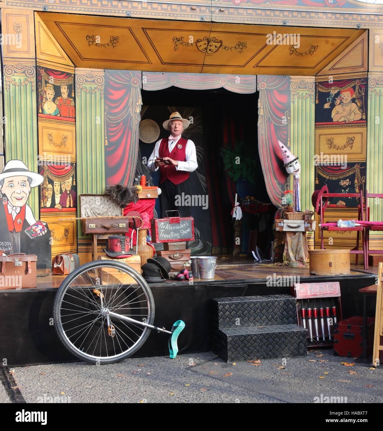 A Victorian travelling showman Stock Photo - Alamy