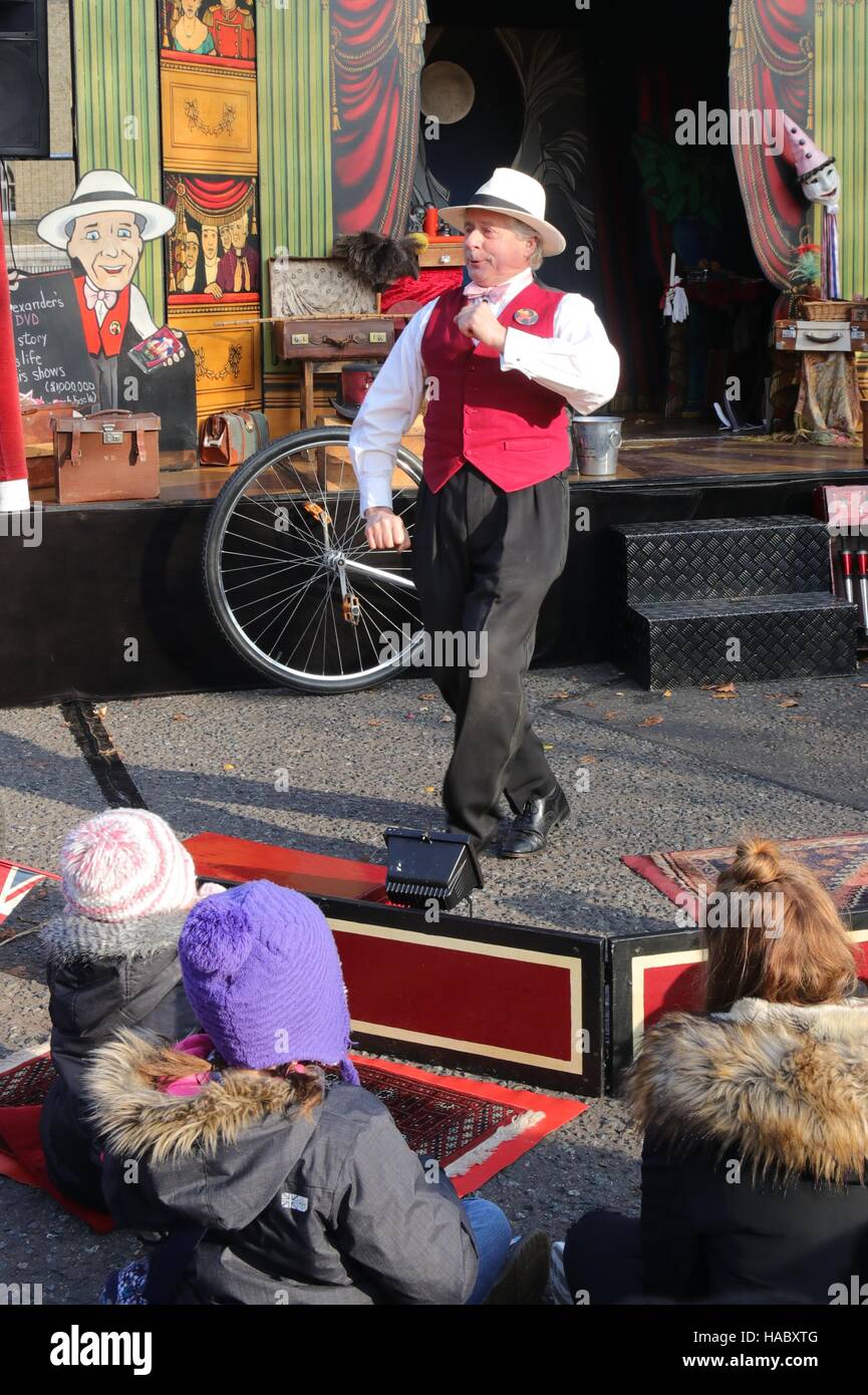 A Victorian travelling showman Stock Photo - Alamy