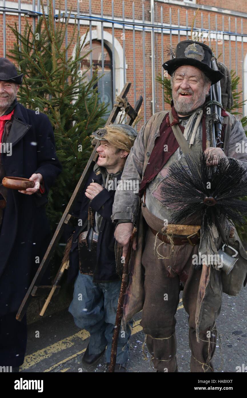 Christmas poor victorian hi-res stock photography and images - Alamy