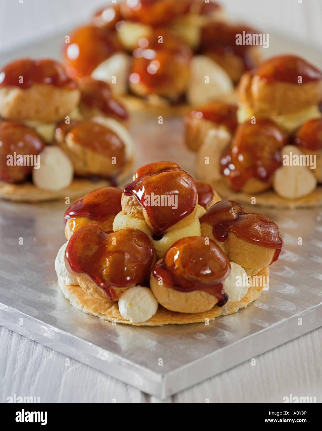 Gateau saint honore hi-res stock photography and images - Alamy