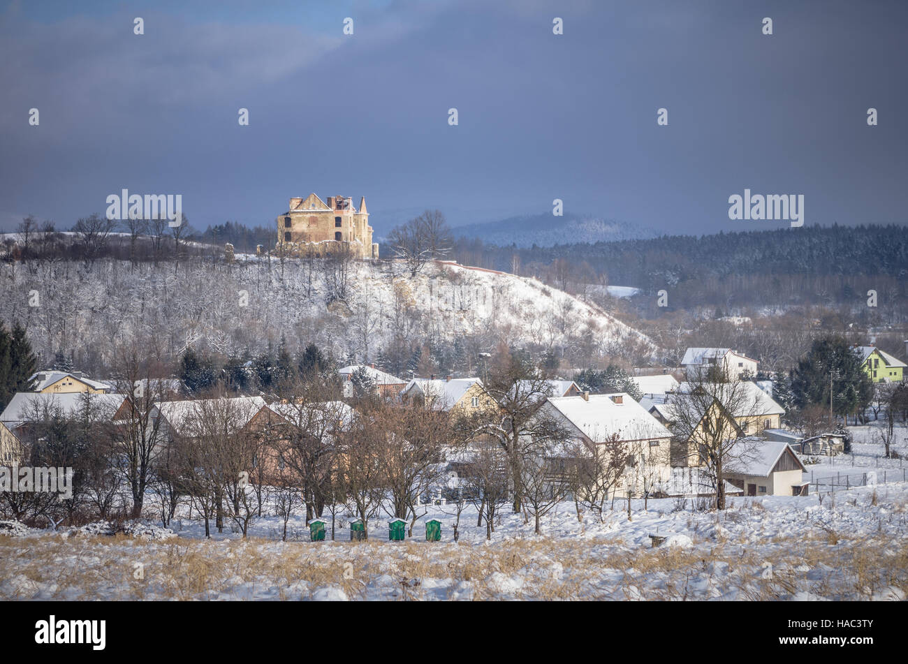 Cloister fortress hi-res stock photography and images - Alamy