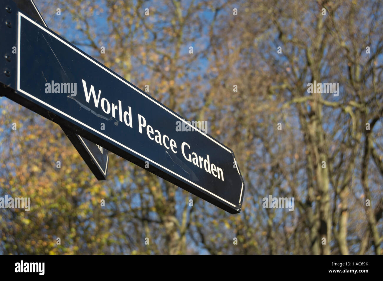World peace garden hampstead hi-res stock photography and images - Alamy