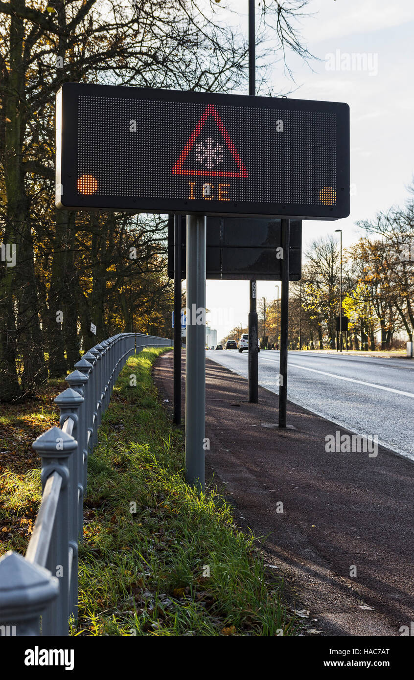 Road sign warning of ice on a UK road Stock Photo - Alamy
