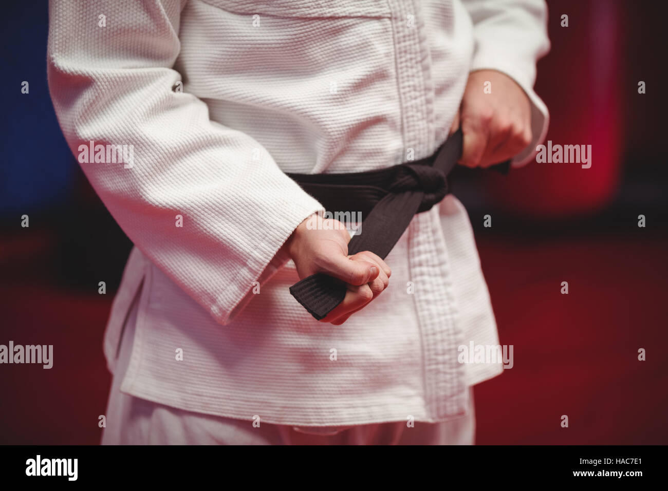 Karate player in black belt hi-res stock photography and images - Alamy