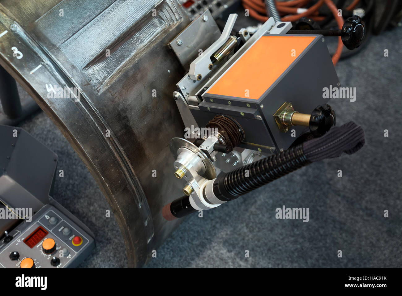 Plasma arc hi-res stock photography and images - Alamy