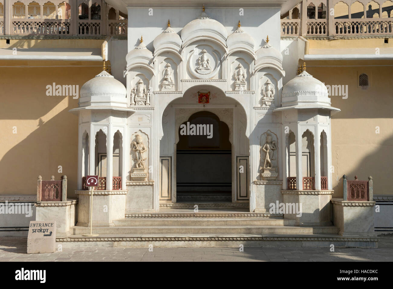 Decorated entrance gate , Hawa Mahal, Palace Of The Winds, Jaipur ...
