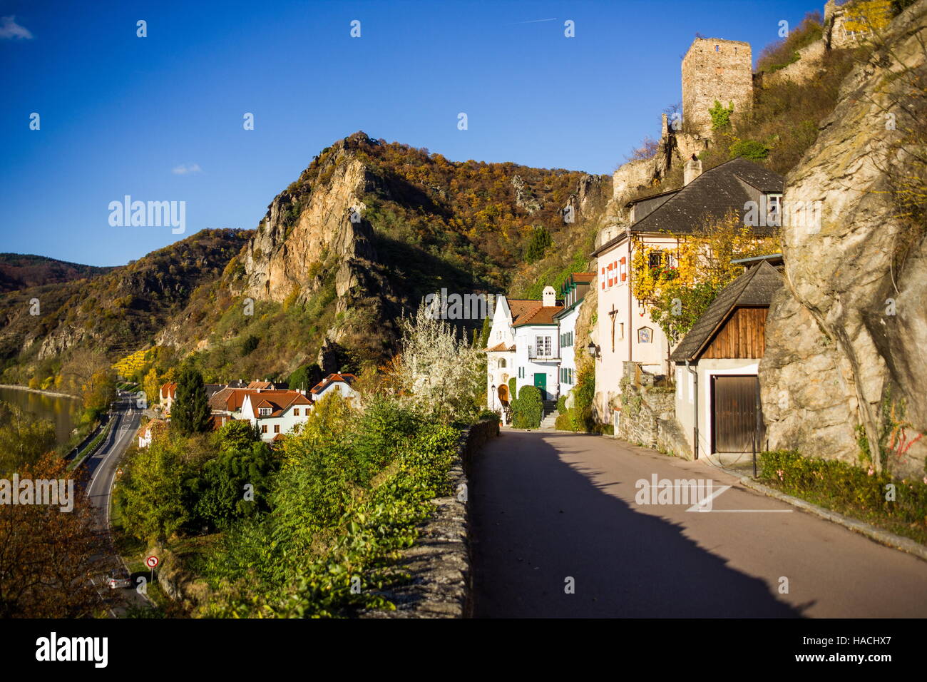Durnstein castle walk hi-res stock photography and images - Alamy