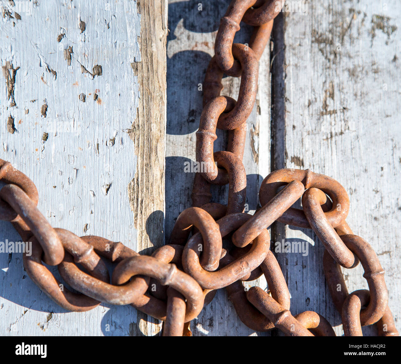 Chain handle hi-res stock photography and images - Alamy