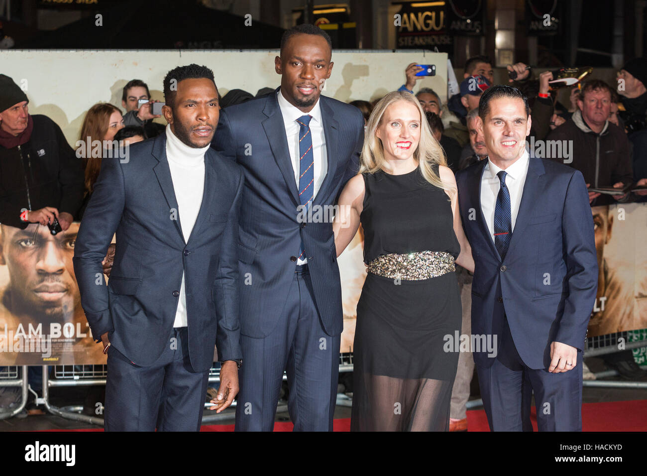 London, UK. 28 November 2016. L-R: Executive Manager Nugent Walker ...