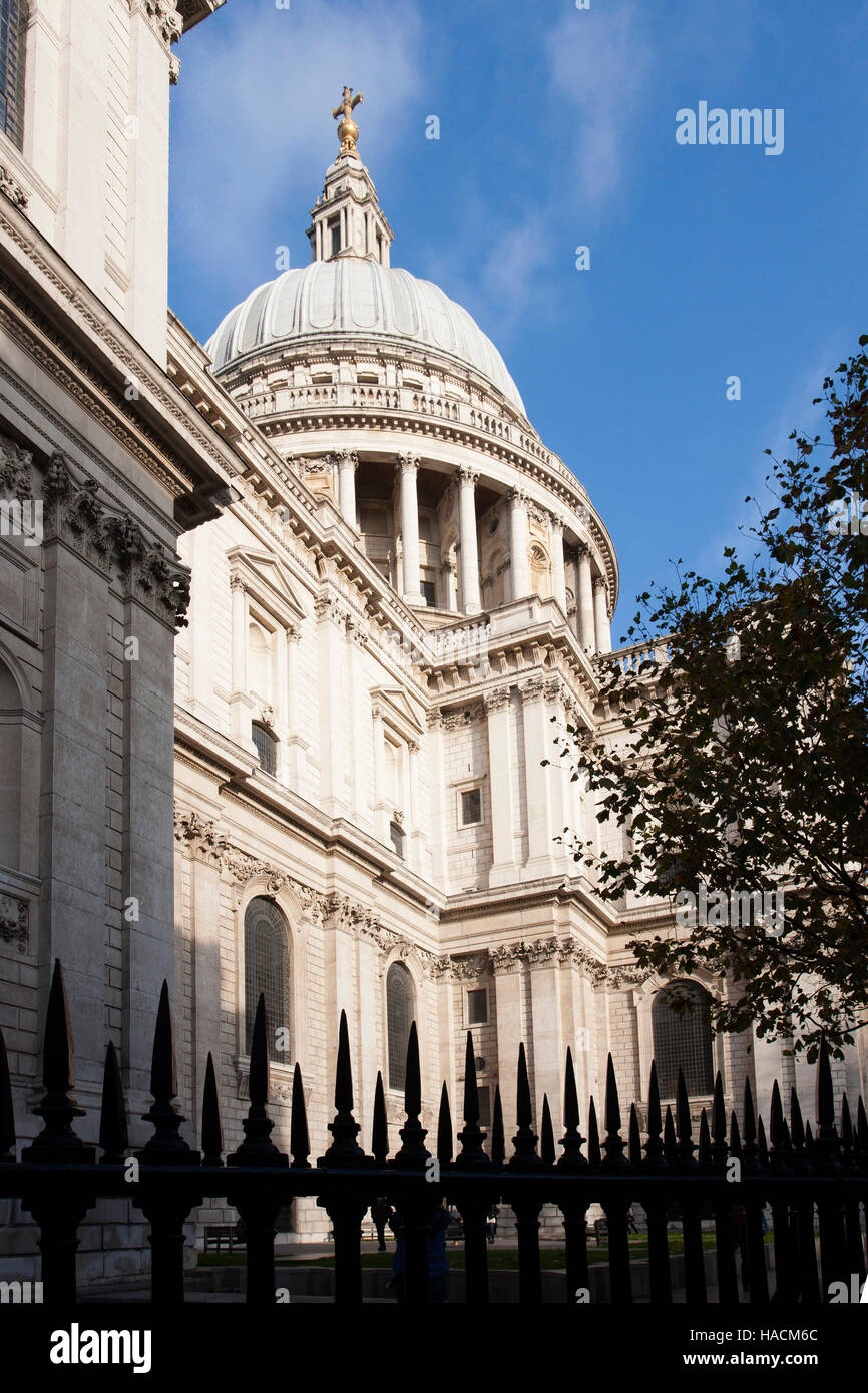 The Dome of St Paul's Cathedral Stock Photo - Alamy