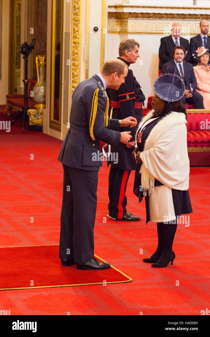 Investiture ceremony buckingham place hi-res stock photography and ...