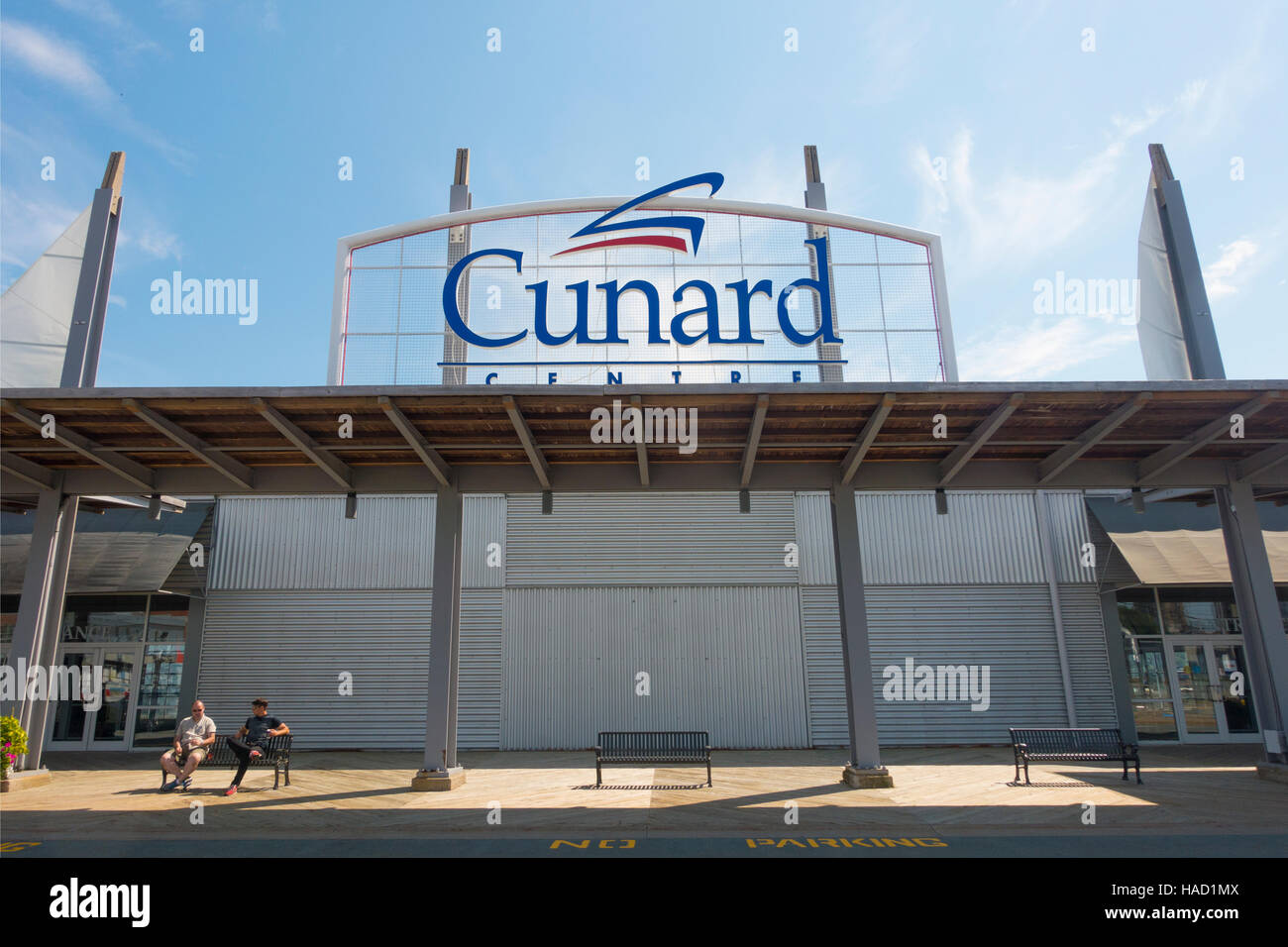 Cruise center hi-res stock photography and images - Alamy