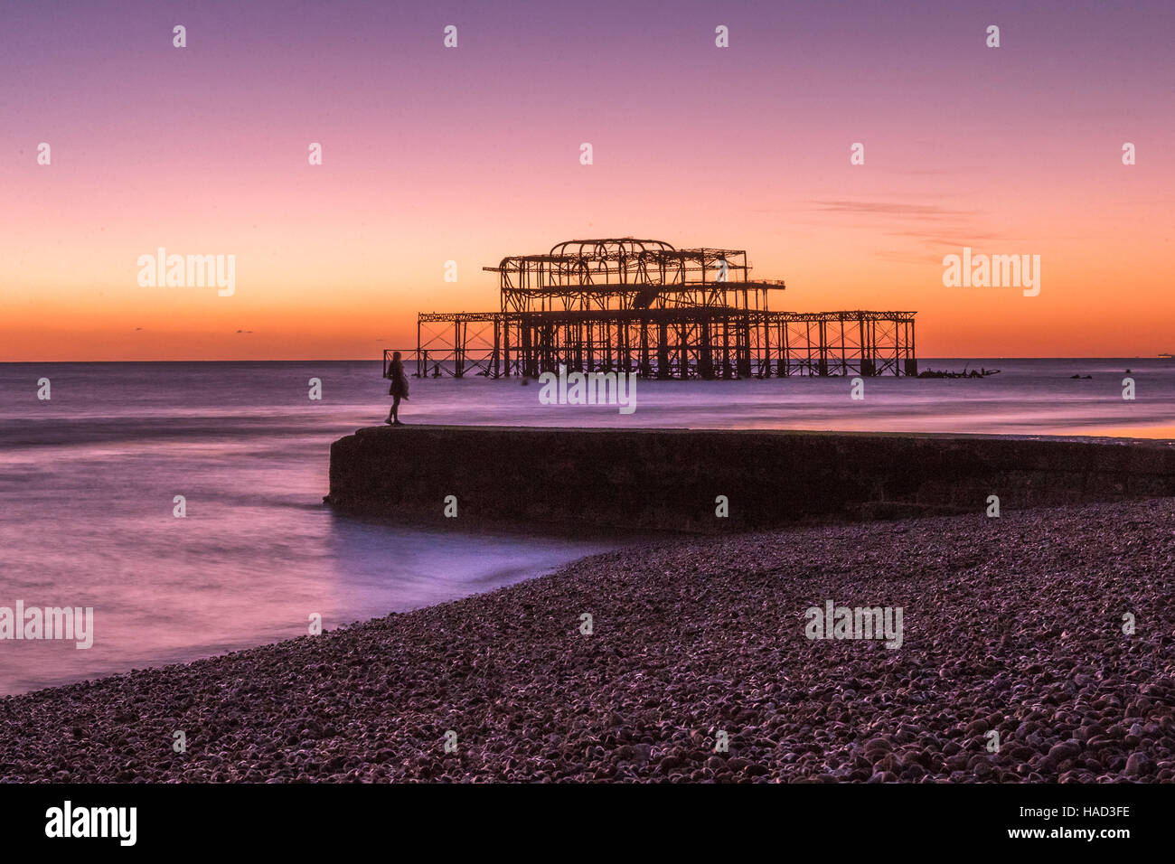 Burnt out brighton pier hi-res stock photography and images - Alamy