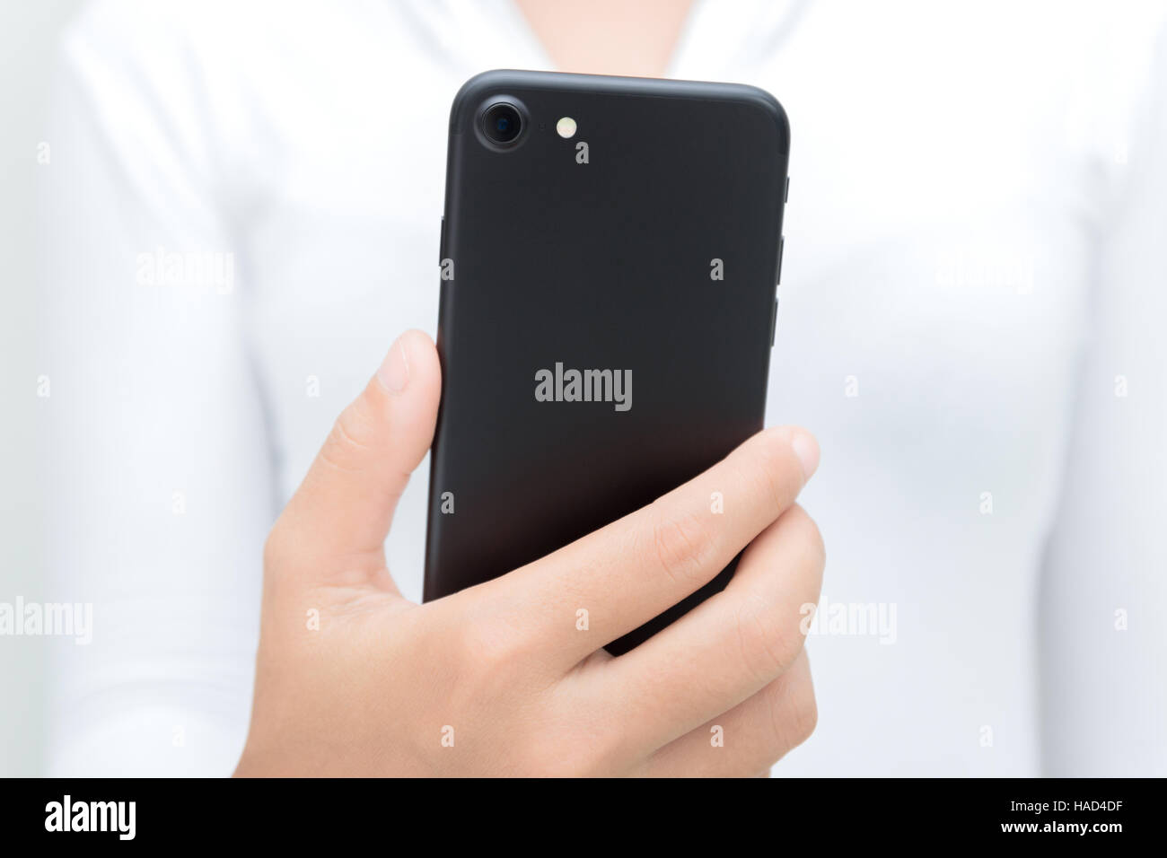 Iphone backside hi-res stock photography and images - Alamy