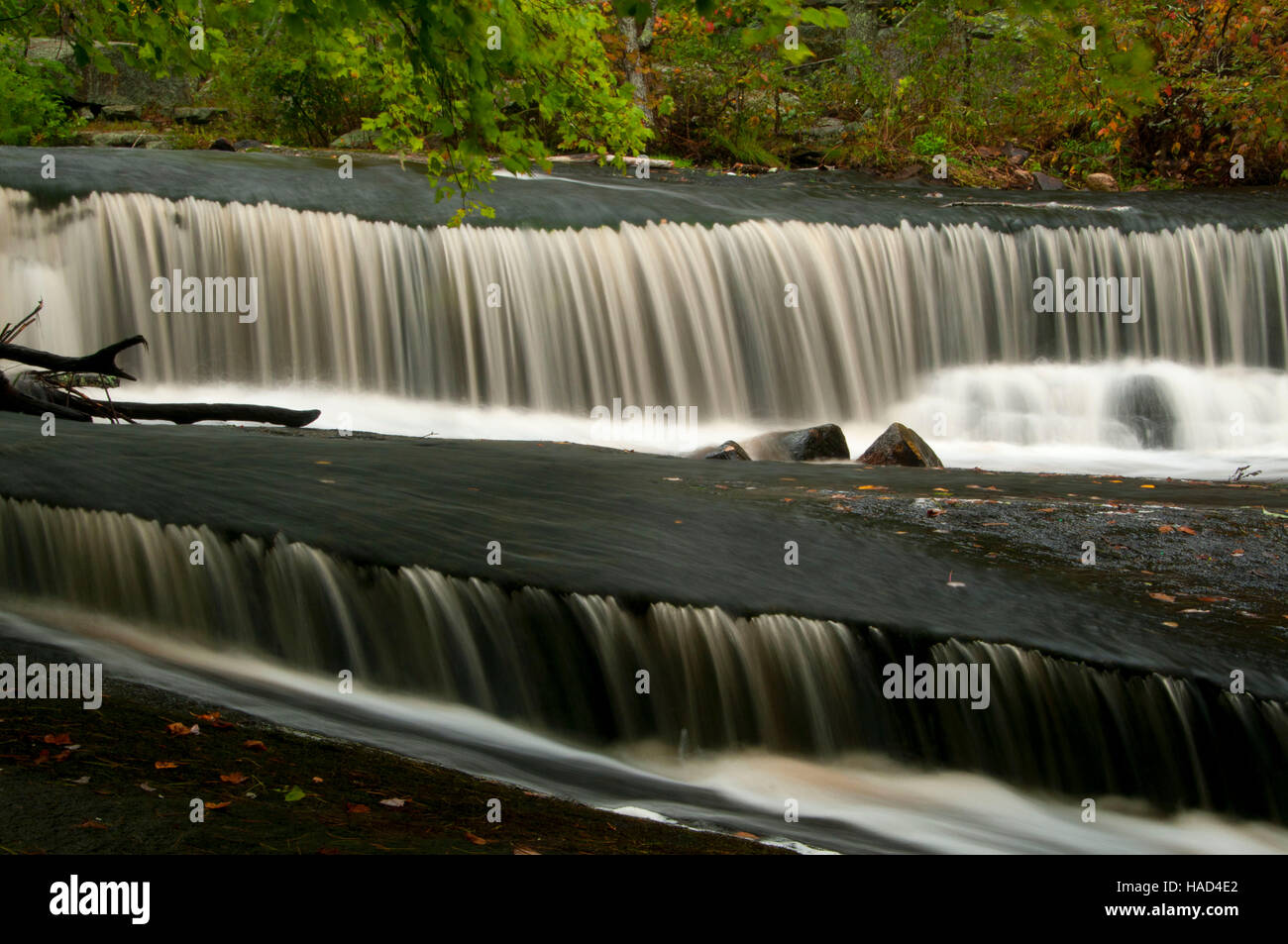 Stepstone falls hi-res stock photography and images - Alamy