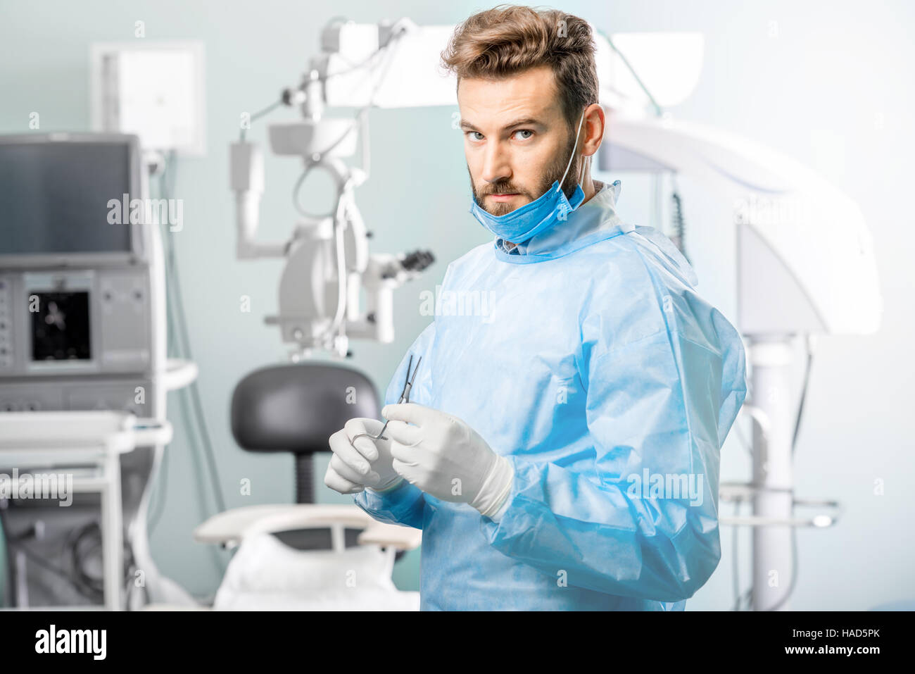 Portrait of surgeon Stock Photo - Alamy