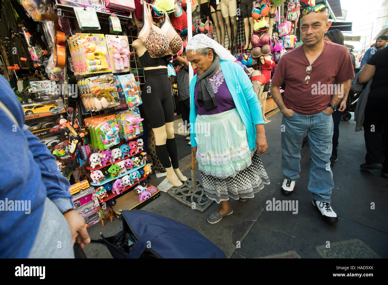 The Santee Alley, Los Angeles, California, USA Stock Photo - Alamy