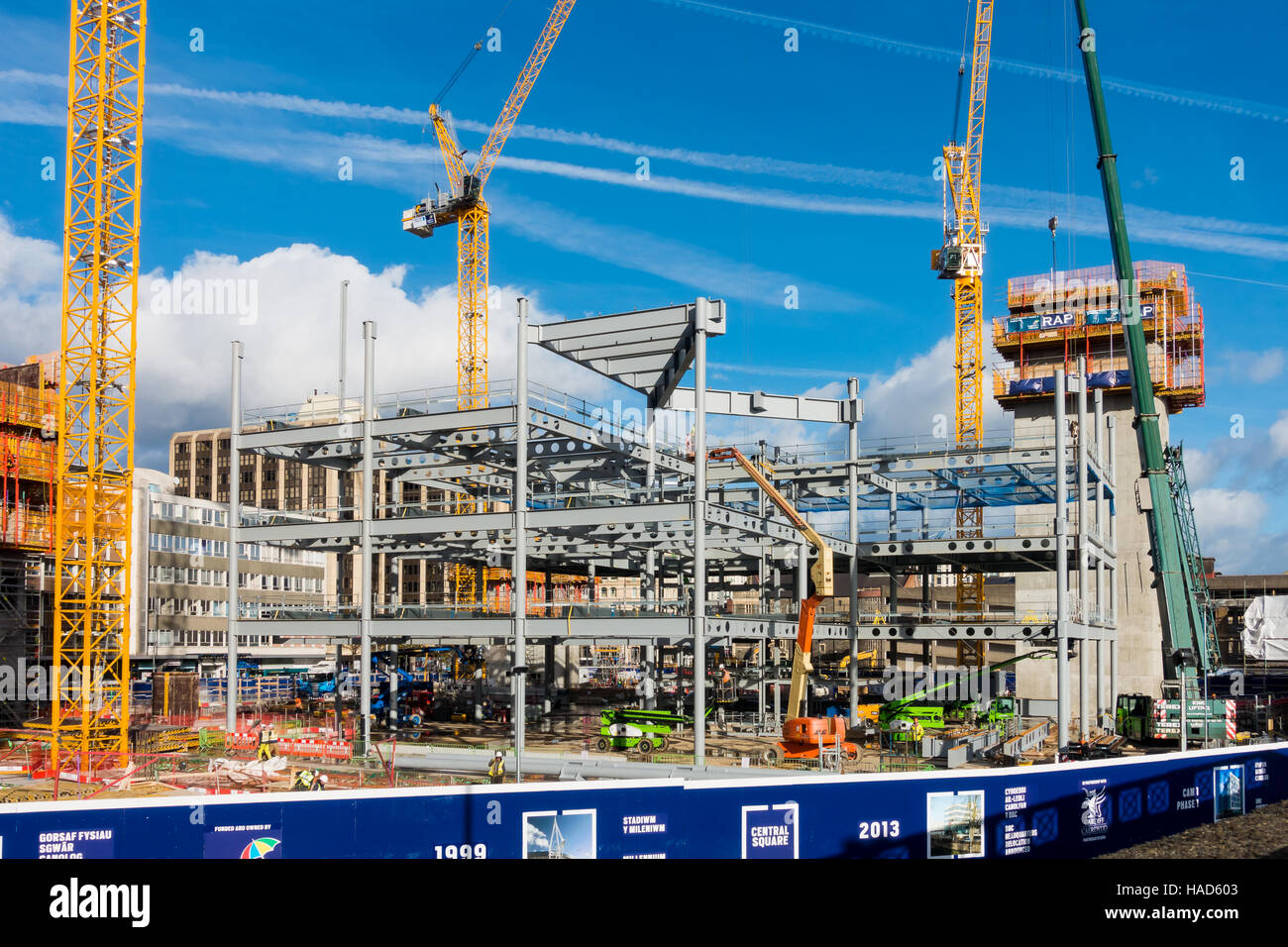 Construction site new central station hi-res stock photography and ...