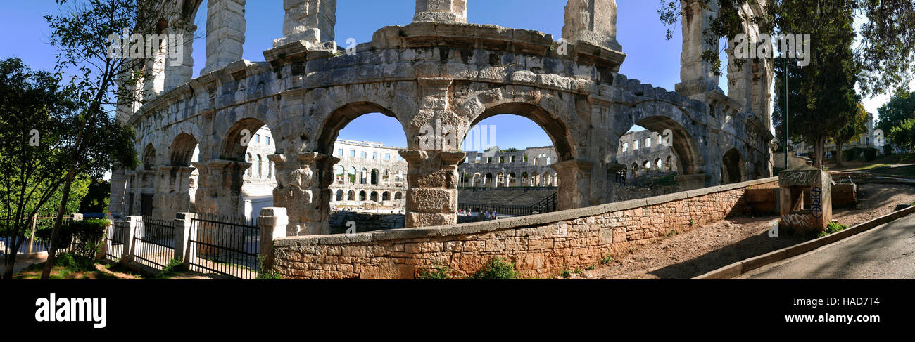 The Pula Arena, (Pula Ampitheatre) Pula, Republic of Croatia Stock ...