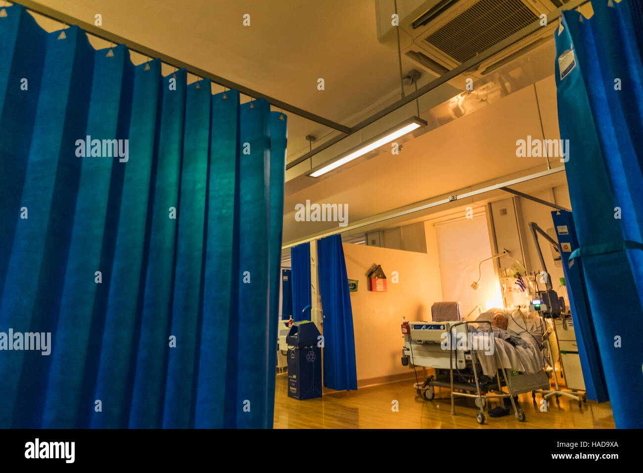 Hospital ward britain hi-res stock photography and images - Alamy