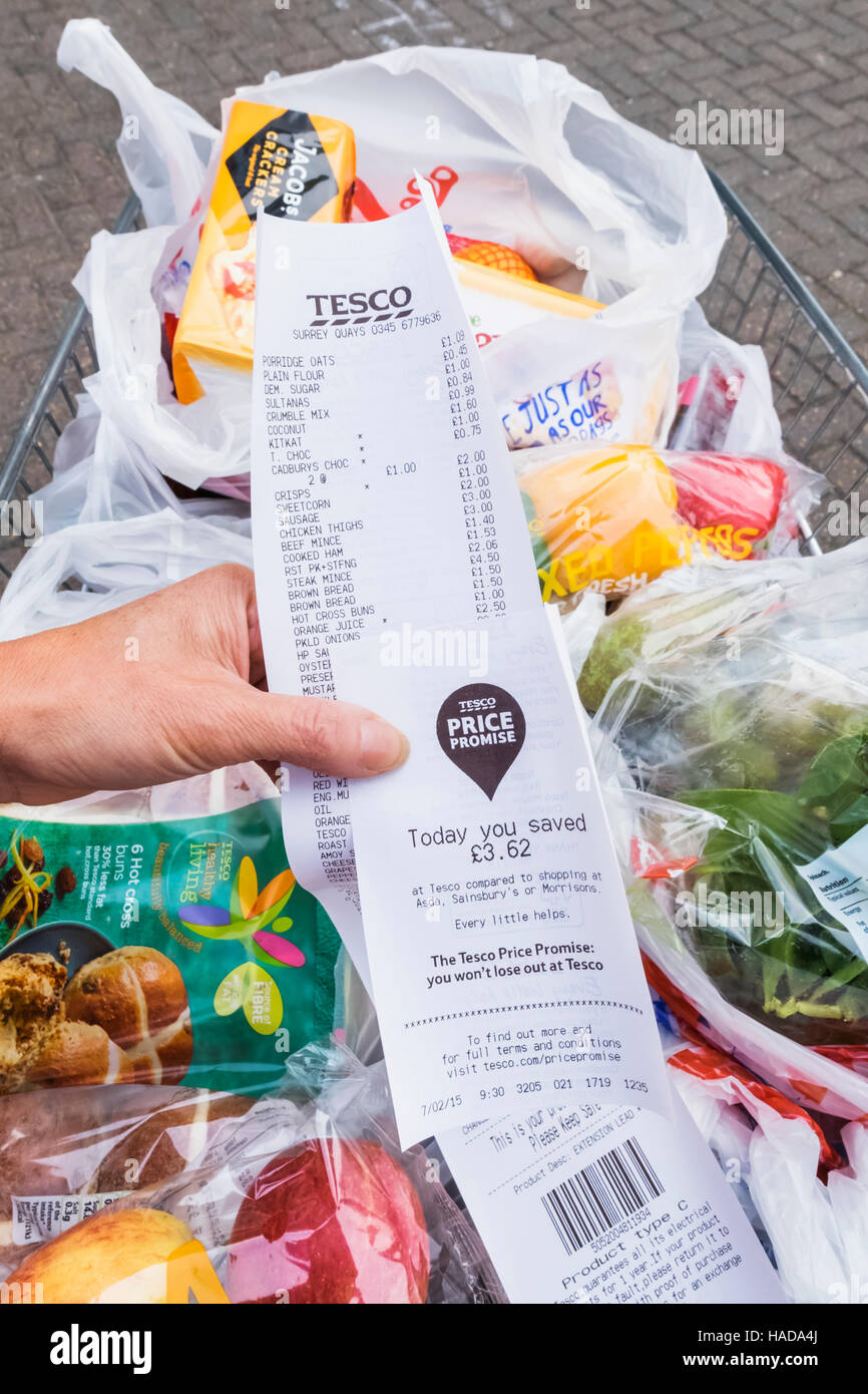 Supermarket receipt uk hi-res stock photography and images - Alamy