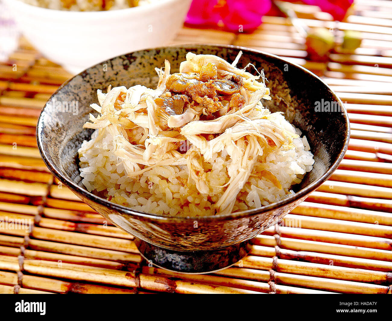 Sliced chicken rice - A popular Taiwan food Stock Photo - Alamy