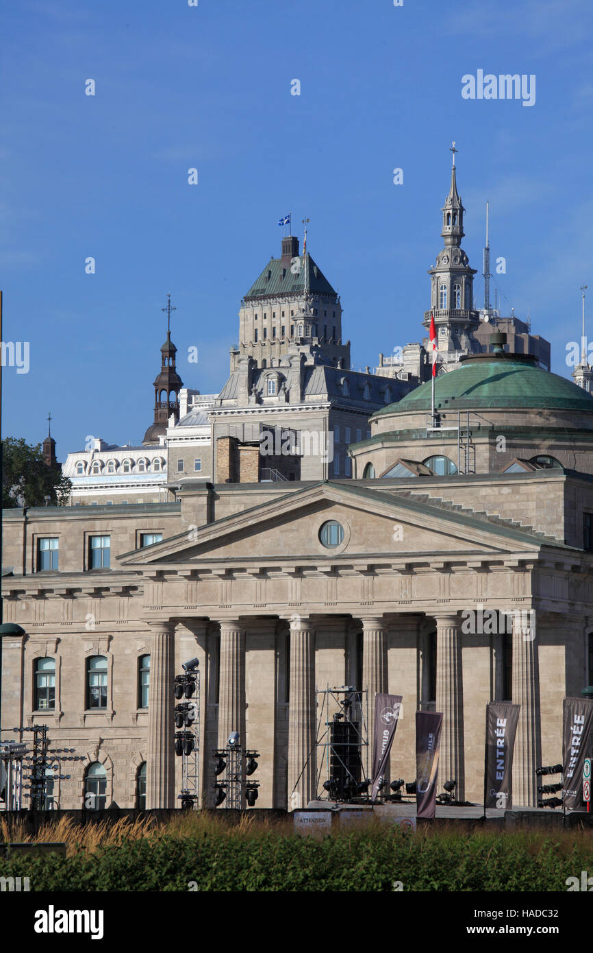 Building skyline hi-res stock photography and images - Alamy