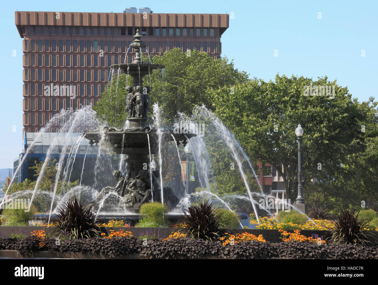 Canada quebec quebec city fountain hi-res stock photography and images ...