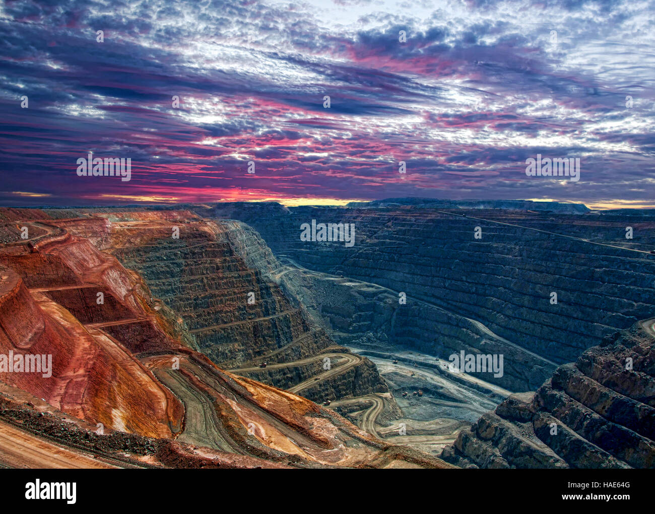Kalgoorlie super pit gold mine hi-res stock photography and images - Alamy