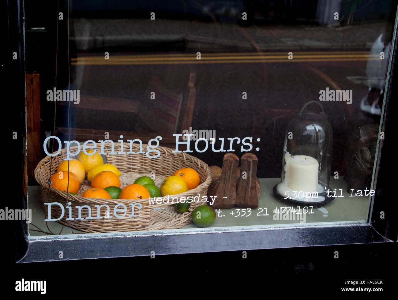 Shop window in Ireland Stock Photo - Alamy