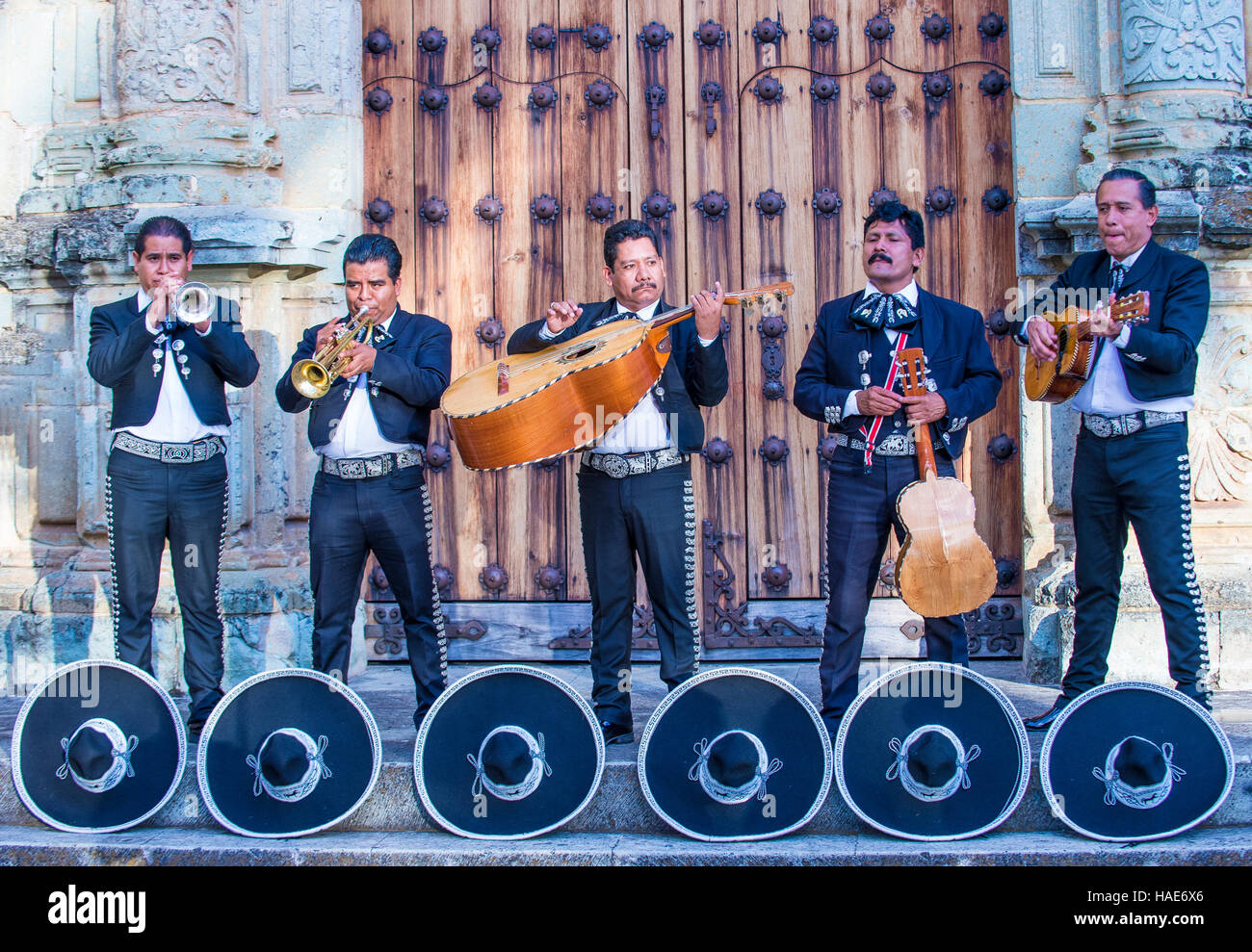 Musicians playing in mariachi band hi-res stock photography and images ...