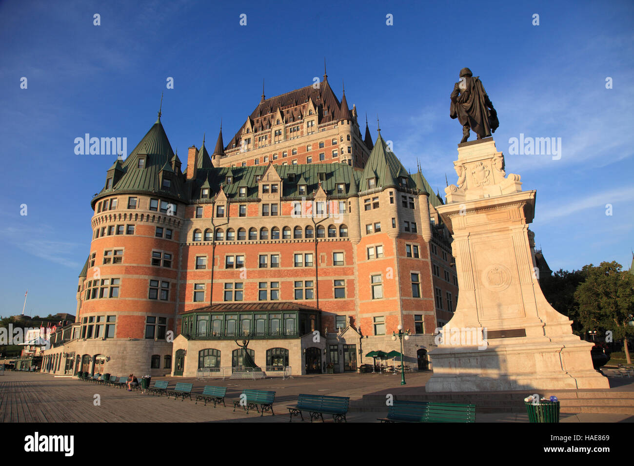 Canada, Quebec City, Chateau Frontenac, Champlain statue, Terrasse ...