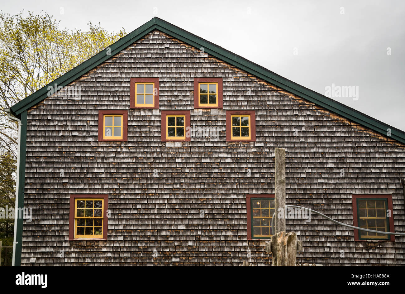 New england barn hi-res stock photography and images - Alamy