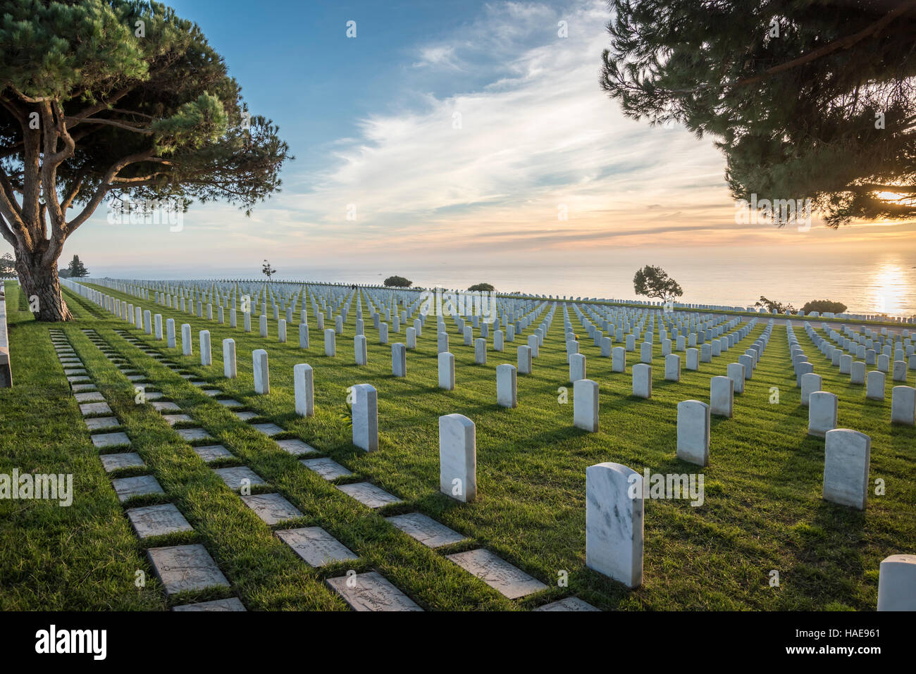 Fort rosecrans national cemetery hi-res stock photography and images ...
