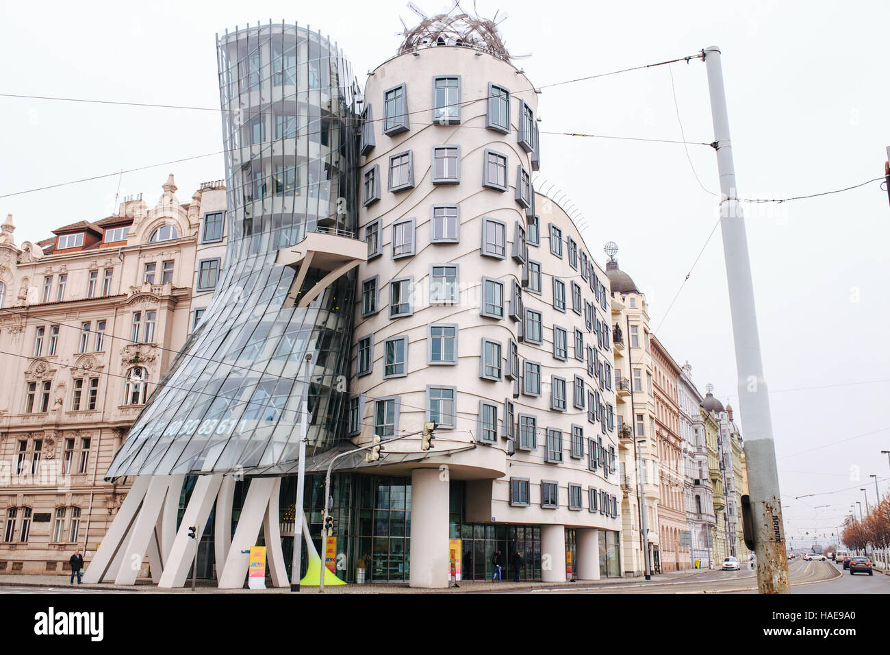 Dancing house, Prague Stock Photo - Alamy