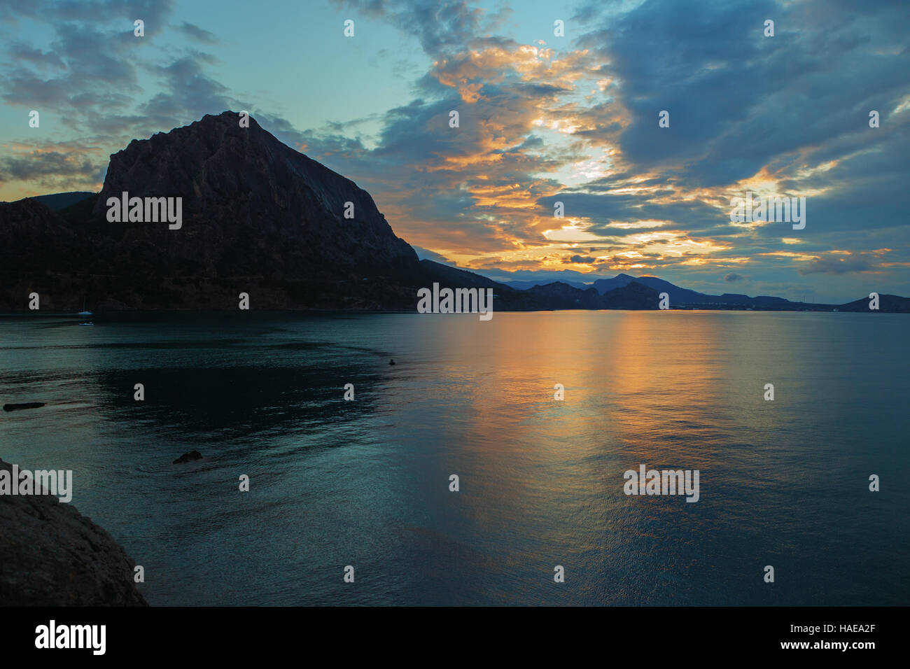 Beautiful sunrise in Blue Bay near the village Novyi Svit. Crimea Stock ...