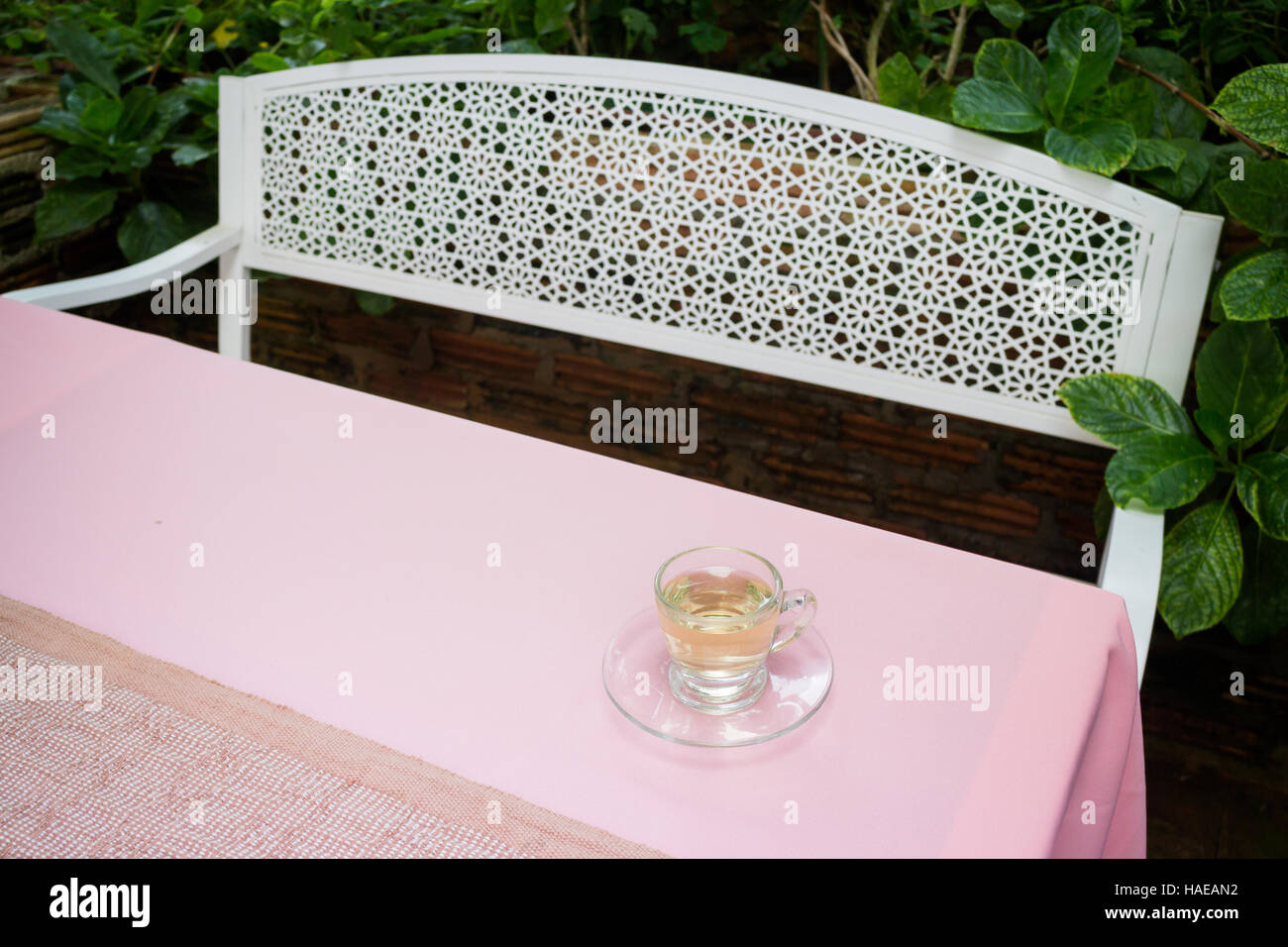 Teatime in the garden hi-res stock photography and images - Alamy