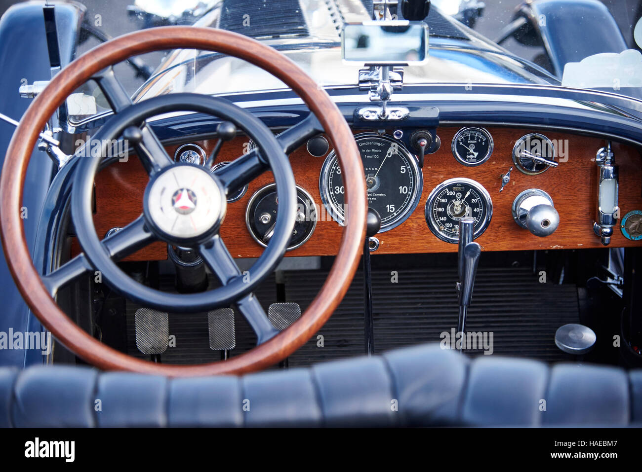 Cockpit of a Mercedes-Benz Grand Prix racing car Stock Photo - Alamy