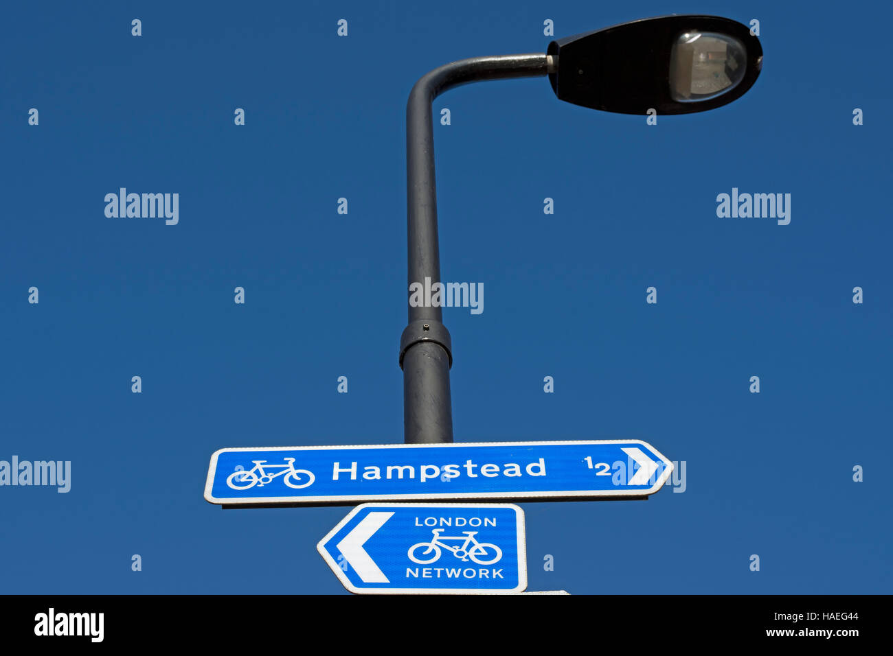 Direction sign signs hi-res stock photography and images - Alamy